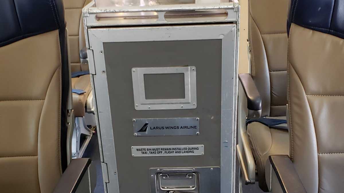 Boeing 737 Jet Stage | The Jet Studio